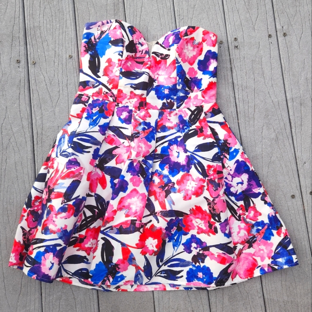 B Darlin Party / Prom / Cocktail Floral Party Dress S… - Gem